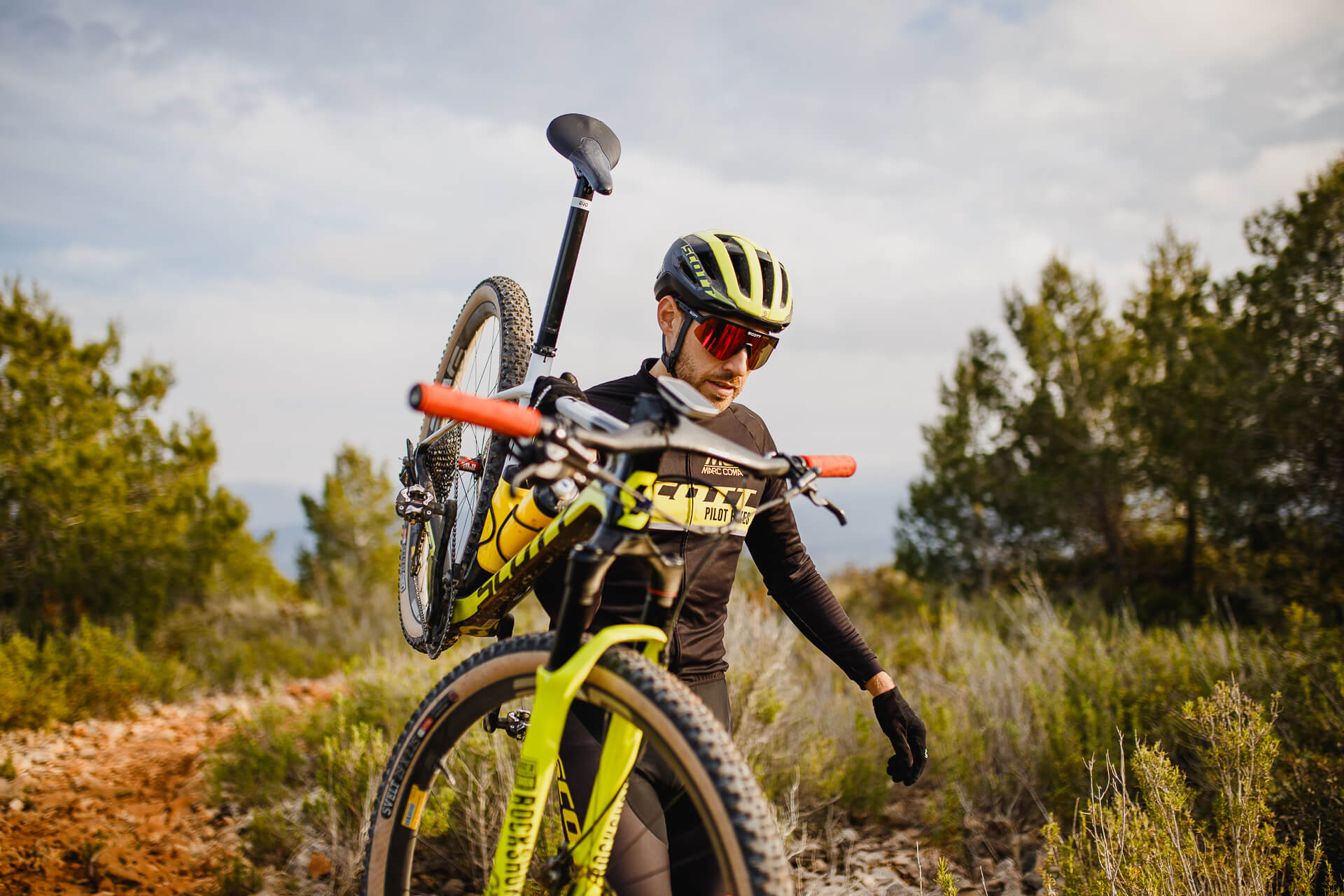 MTB and road bike rental and guided routes in Ibiza